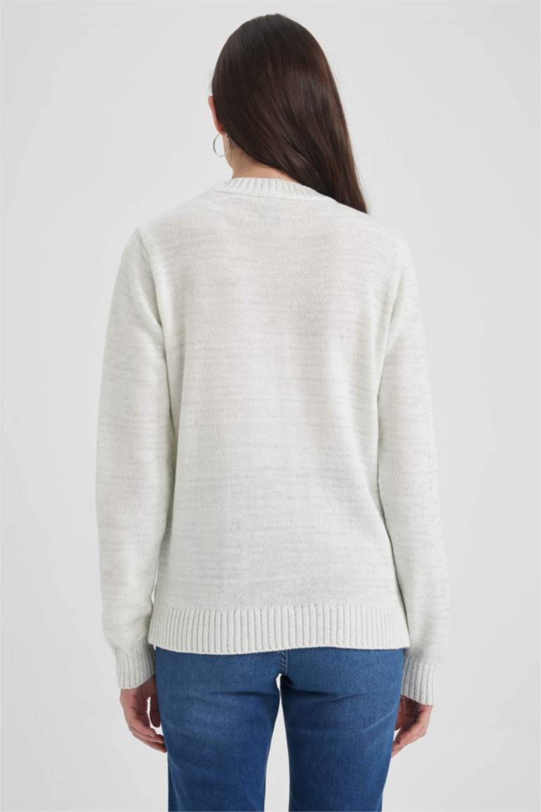 Ecru WOMAN Regular Fit Crew Neck Pullover 2714270 | DeFacto