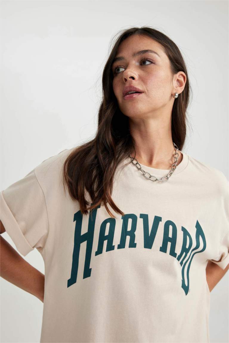 Beige WOMAN Harvard University Oversize Fit Crew Neck Short Sleeve T ...