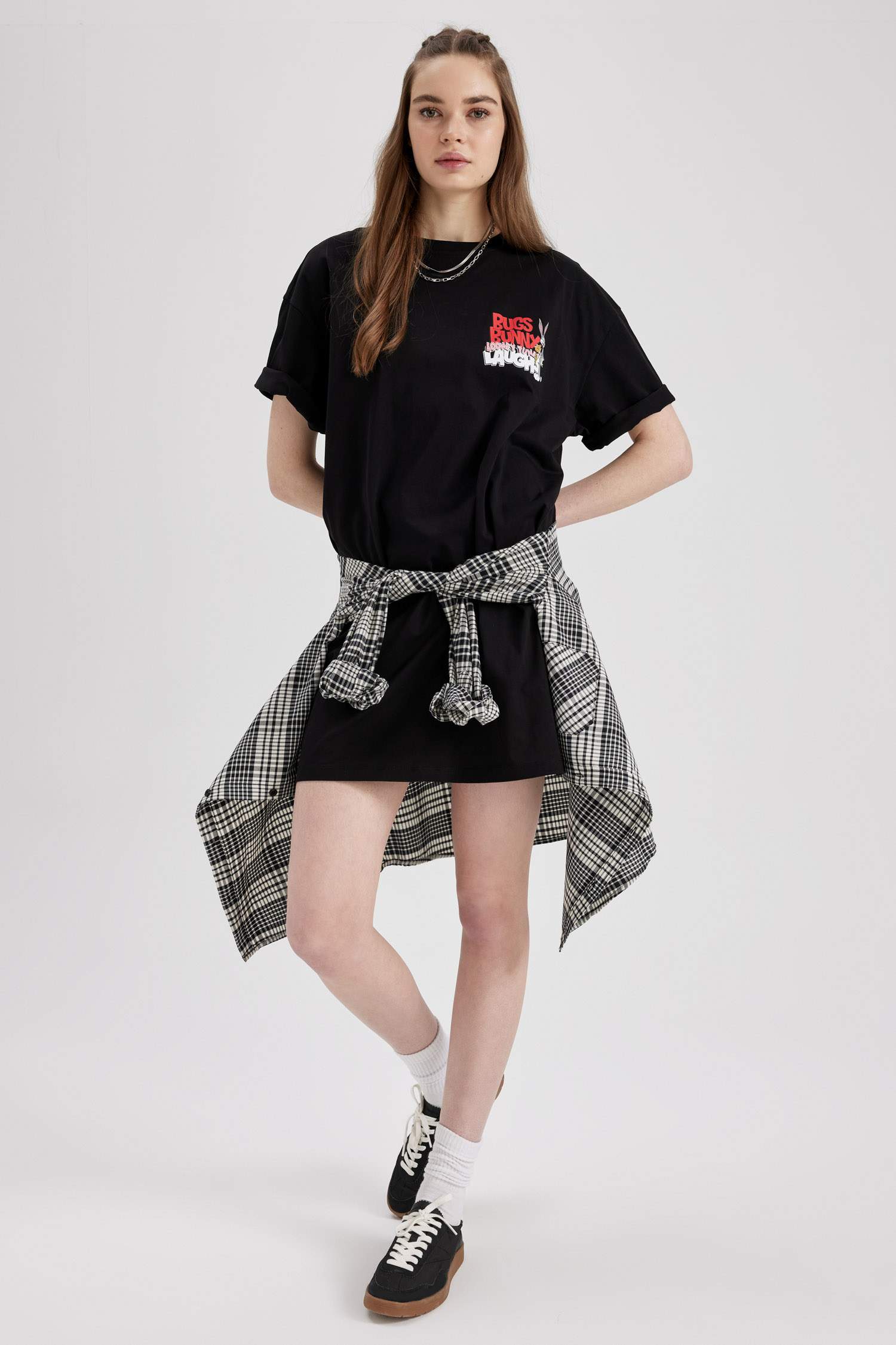 Noir FEMME Robe En Maille À Manches Courtes Sous Licence Looney Tunes ...