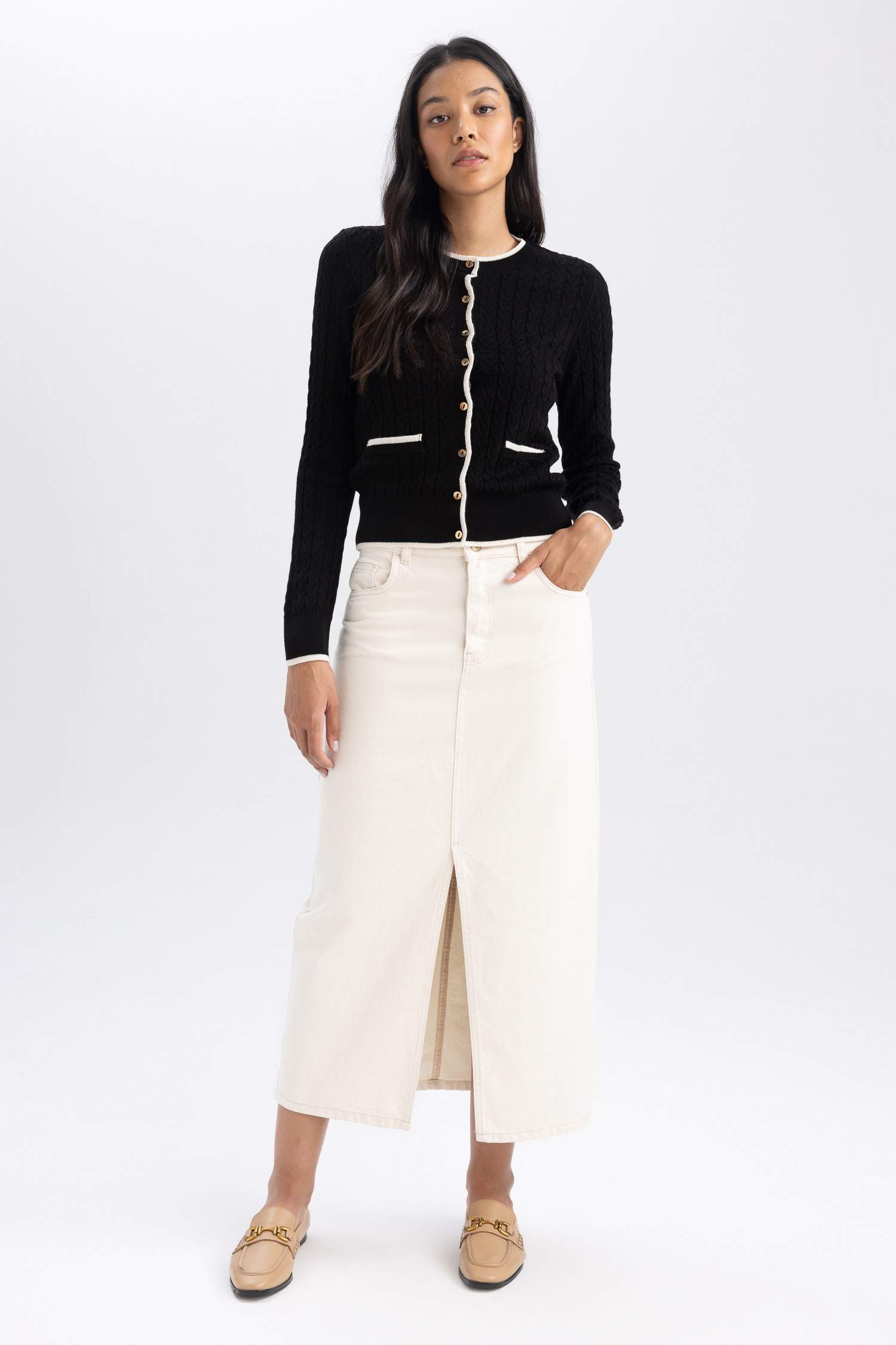 Noir FEMME Cardigan Coupe Slim 2809238 | DeFacto