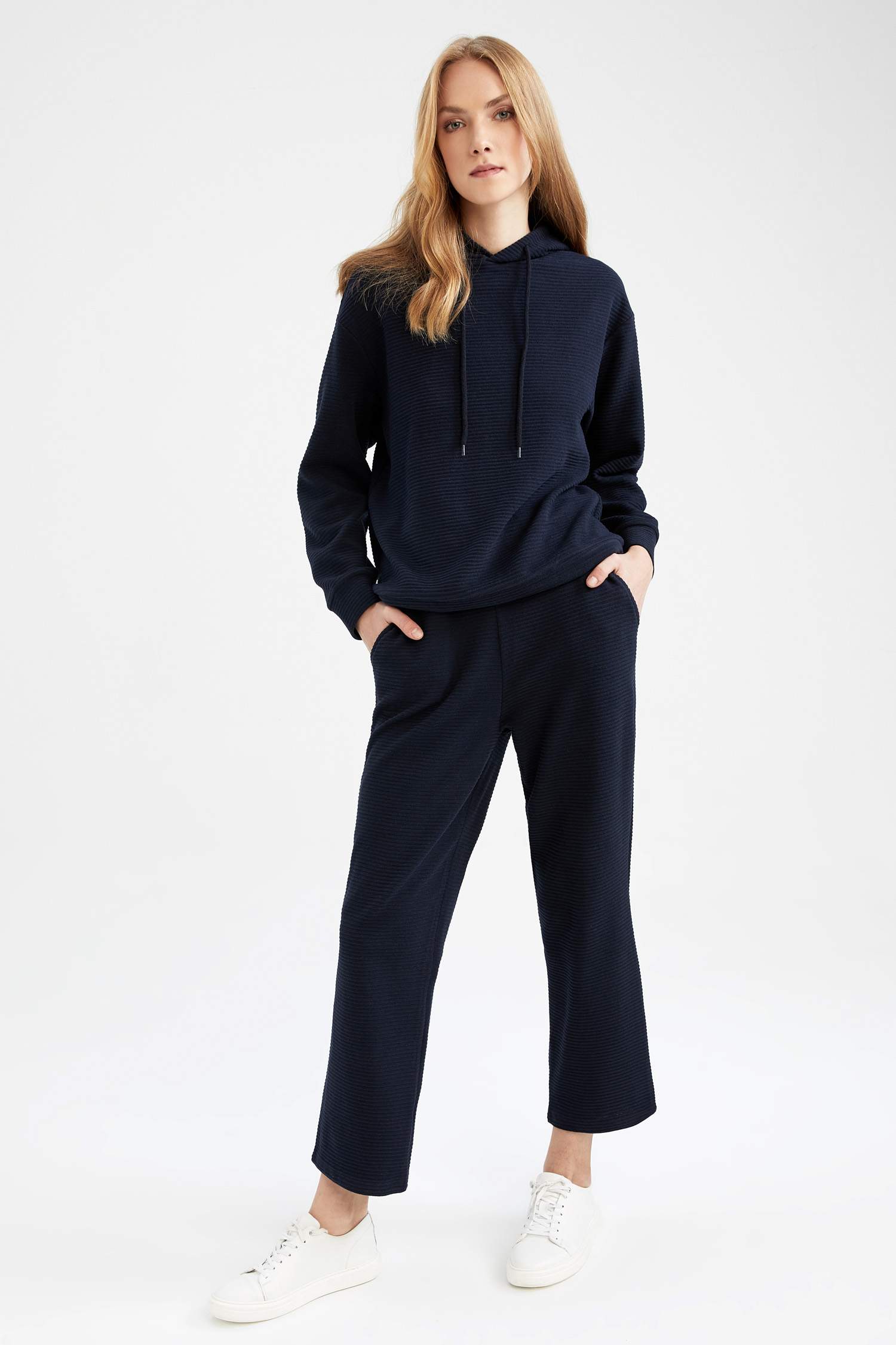 Lacivert Kadın Regular Fit Cepli Eşofman Altı 2761804 | DeFacto