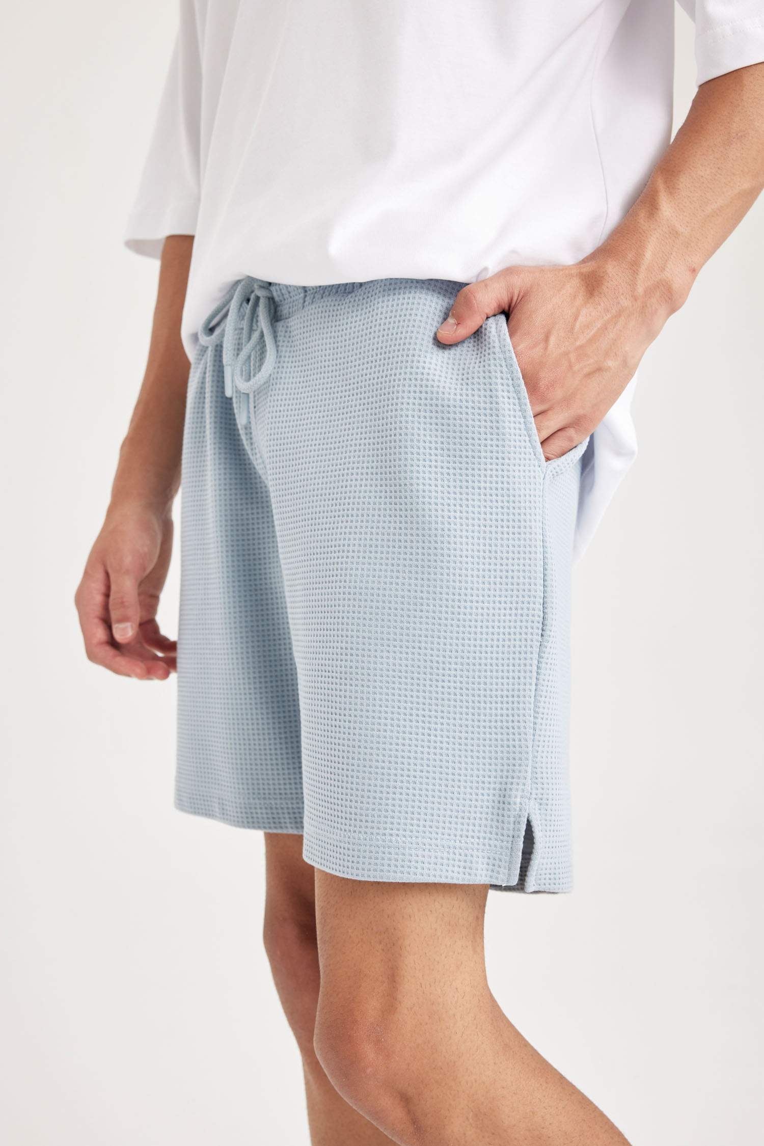 Blue Man Slim Fit Short 2901077 | DeFacto