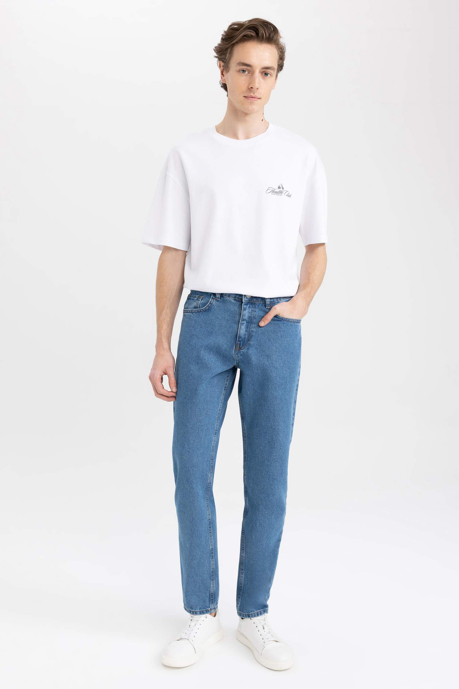 Blue MAN Regular Comfort Fit Normal Mold Normal Waist Tapered Leg Jeans ...