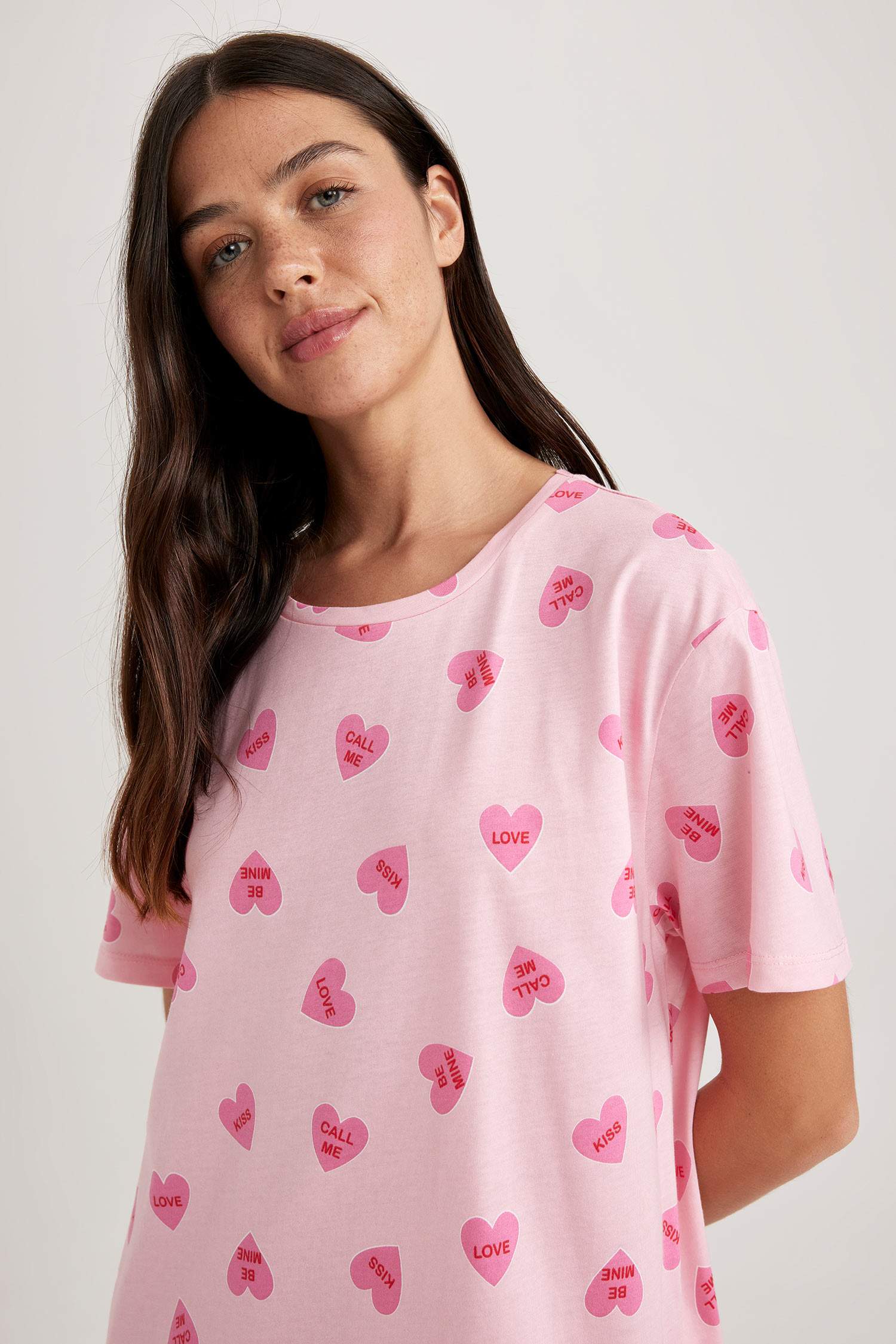 Pembe Kadın Fall in Love Kalp Desenli Kısa Kollu Gecelik 2825338 | DeFacto