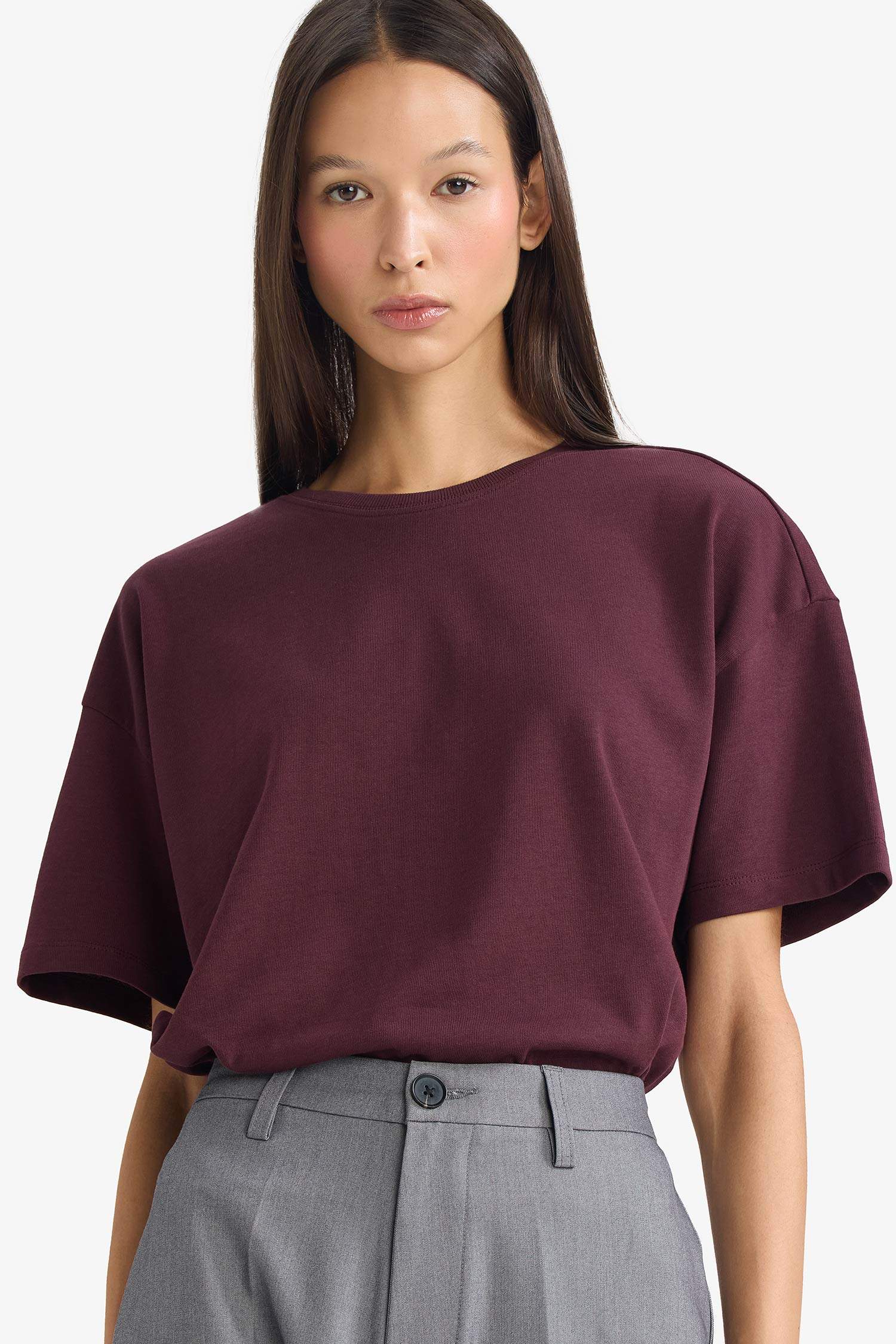 Bordeaux WOMAN Oversize Fit Crew Neck Short Sleeve T-shirt 3374928 ...