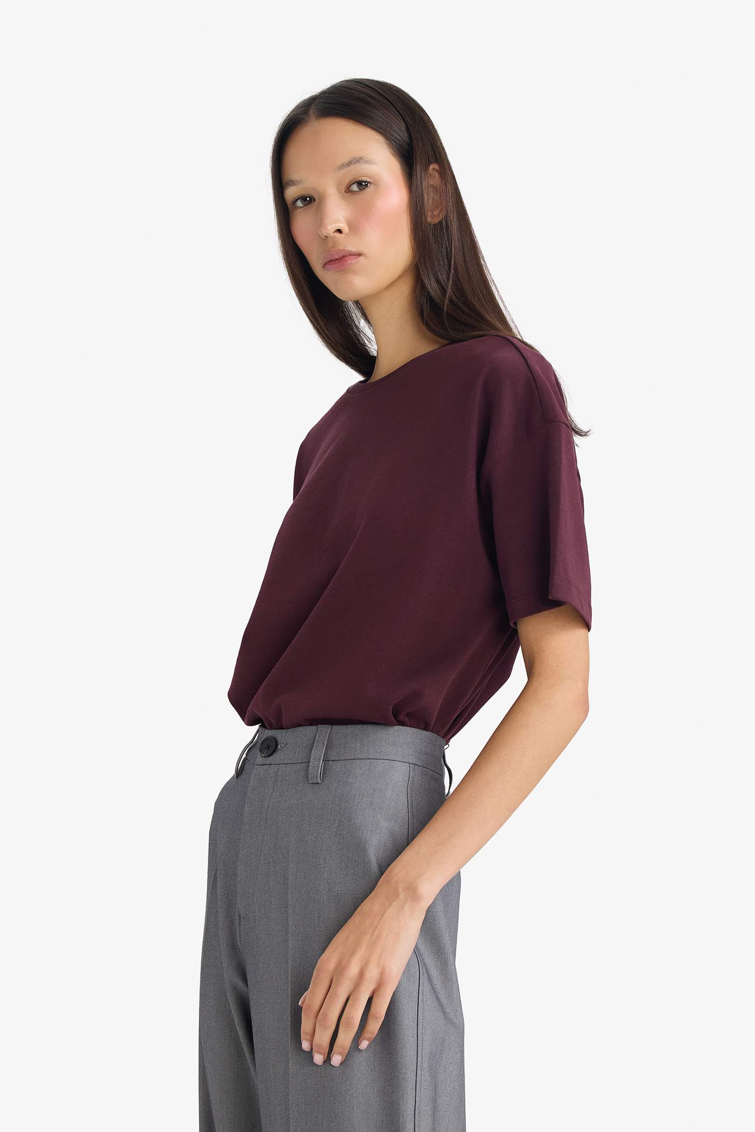 Bordeaux WOMAN Oversize Fit Crew Neck Short Sleeve T-shirt 3374928 ...