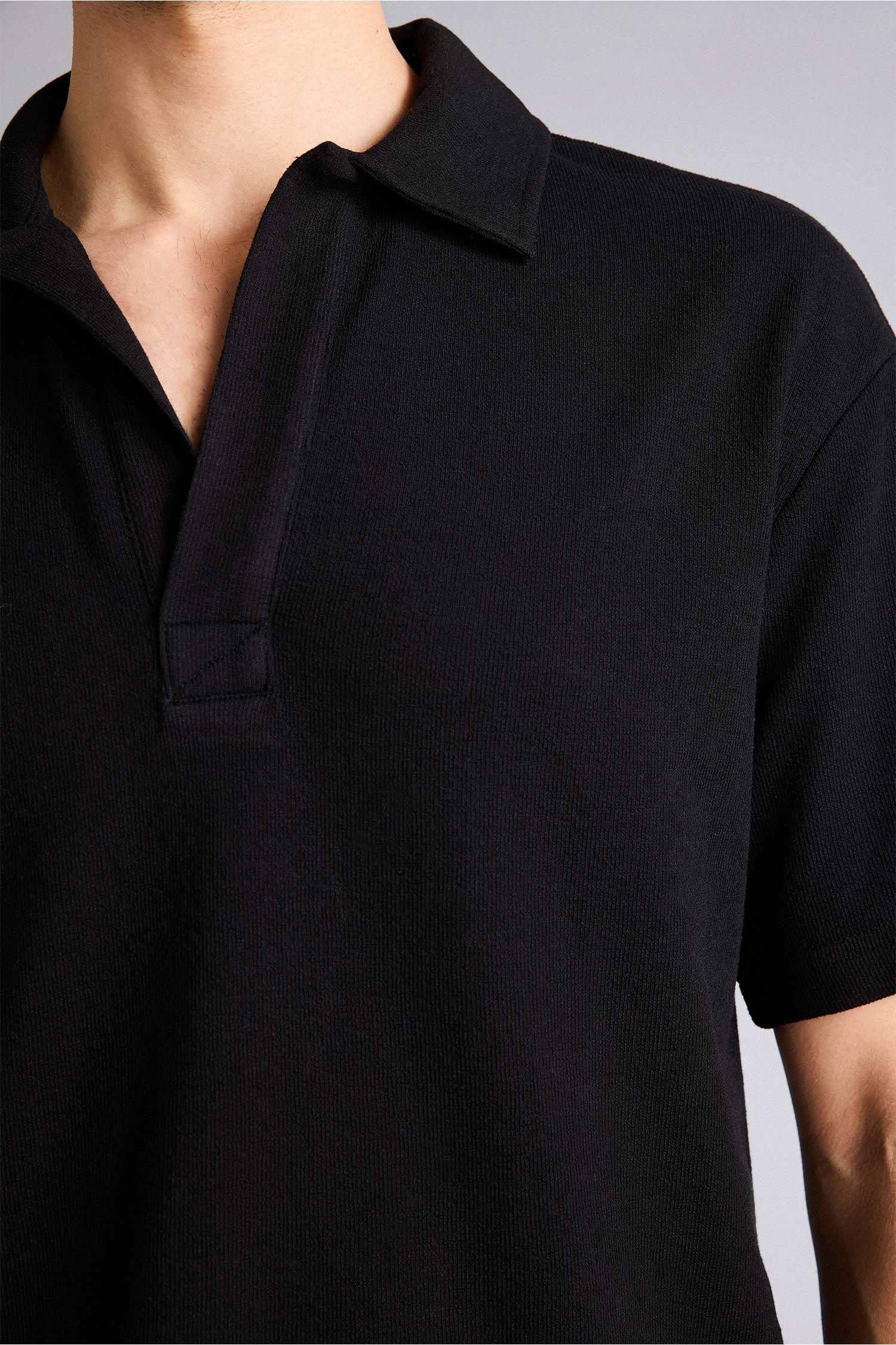 Black Man Boxy Fit Polo Collar Polo T-Shirt 3406595 | DeFacto