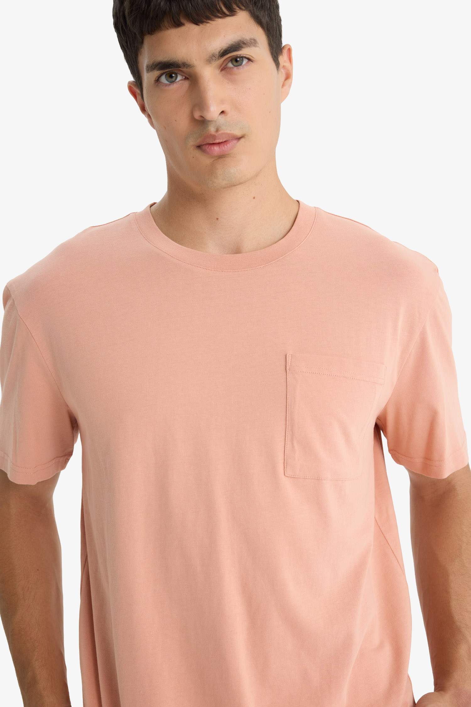 Bordeaux Man Short Sleeve T-Shirt 3341836 | DeFacto