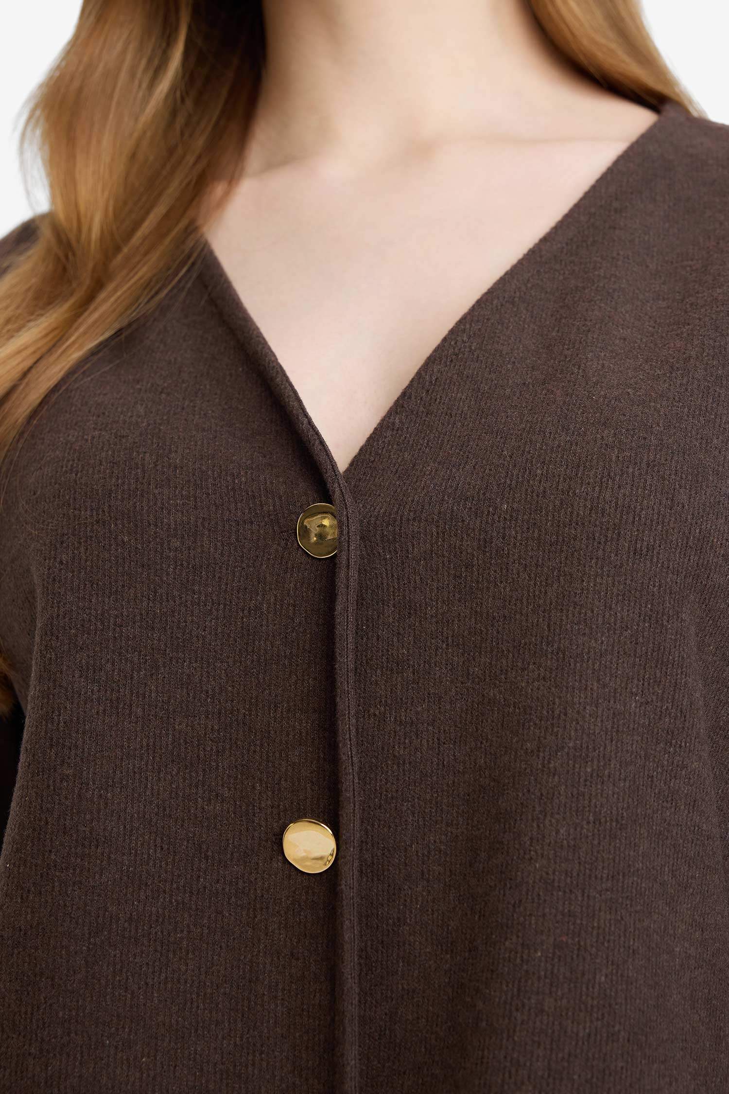 Brown WOMAN Regular Fit V-Neck Pique Cardigan 3442626 | DeFacto