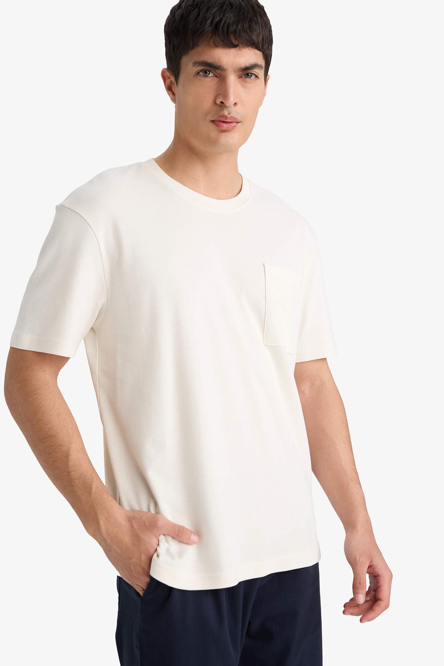 Ecru MAN Man Short Sleeve T-Shirt 3377567 | DeFacto