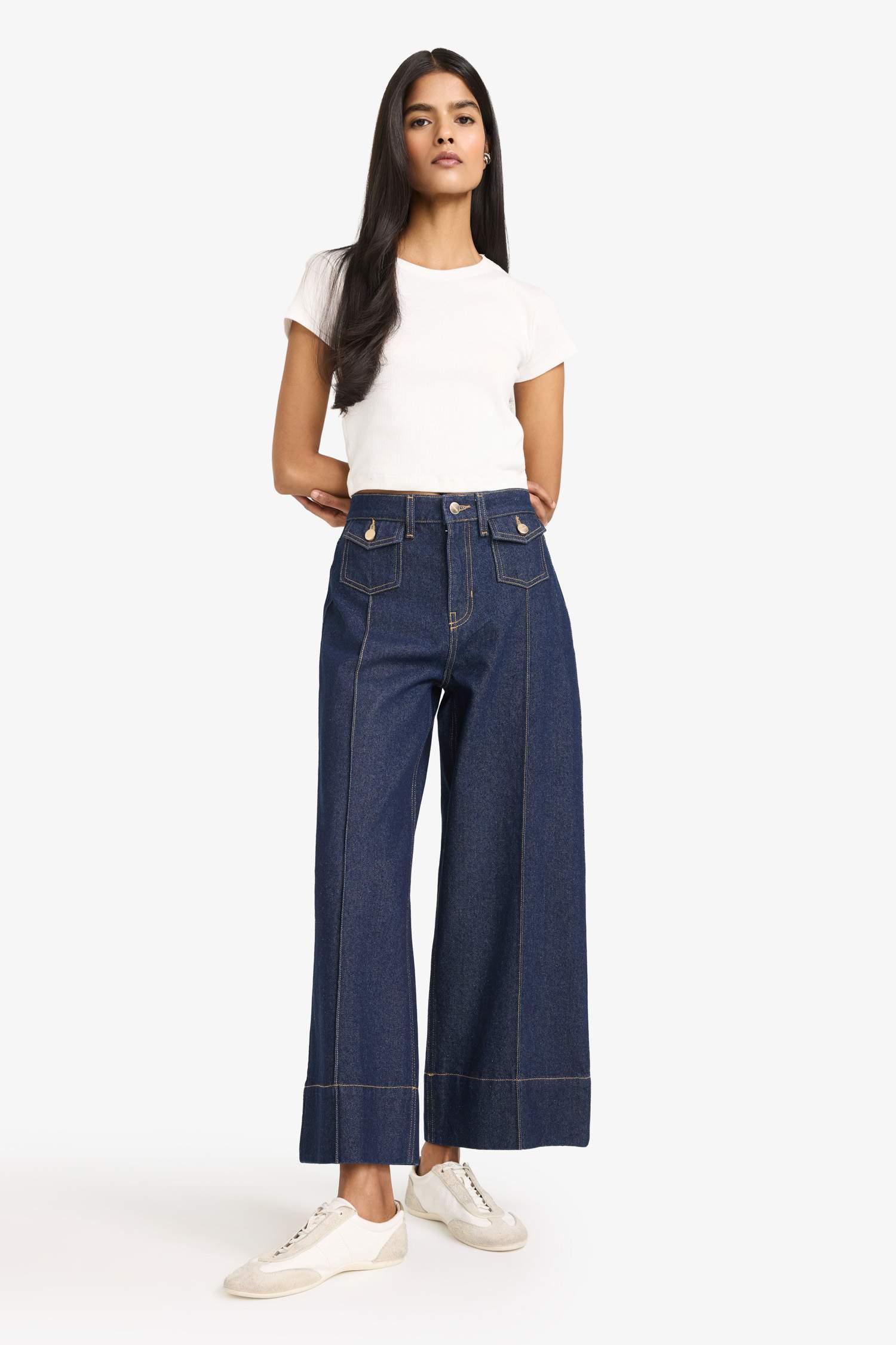 Blue Woman Short Wide Leg Crop Fit Denim Trousers 3377651 | DeFacto