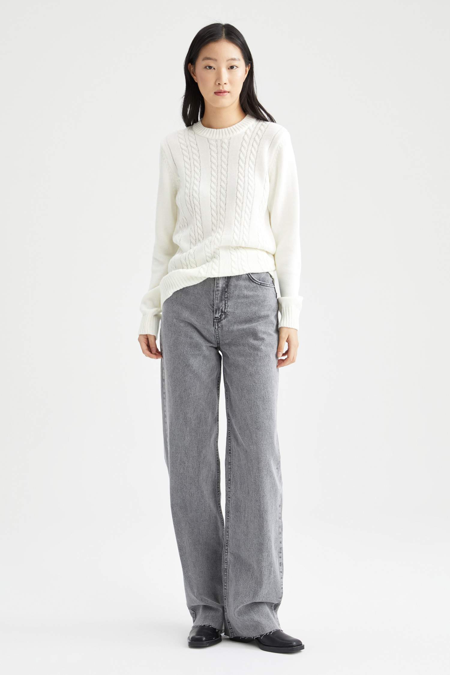 Écru FEMME Col Ras Du Cou Pull-Over 2453126 | DeFacto