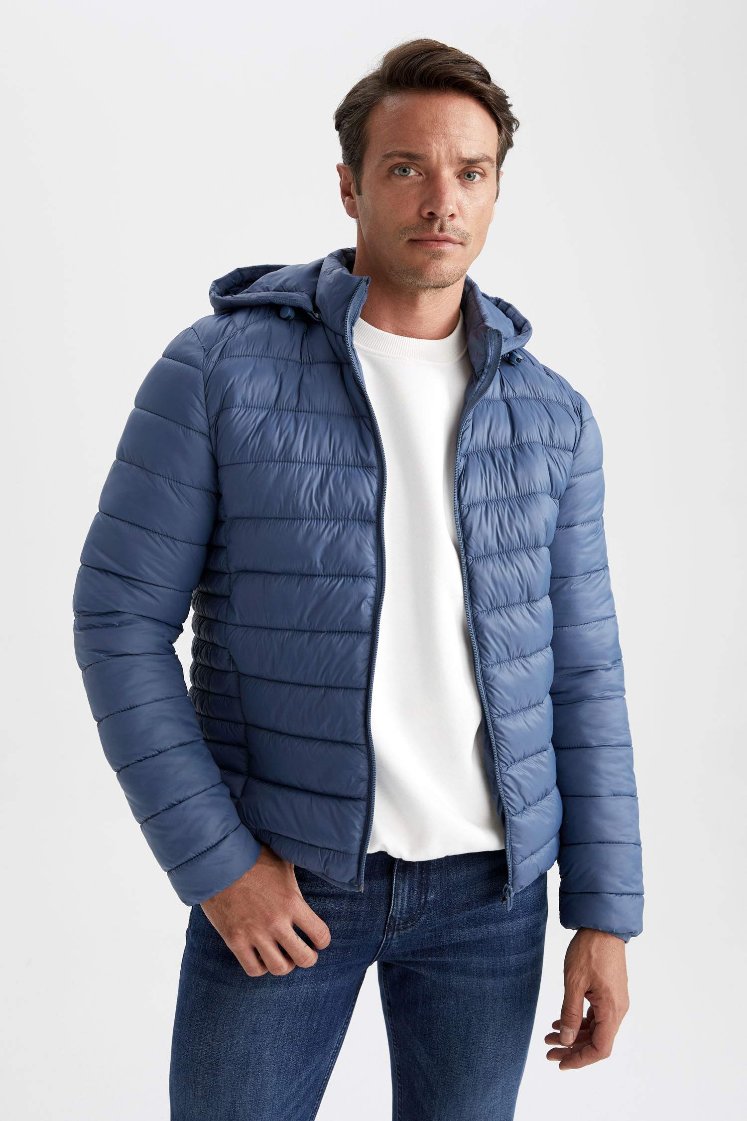 Indigo MAN Slim Fit Hooded Water Repellent Thermal Insulated Inflatable ...