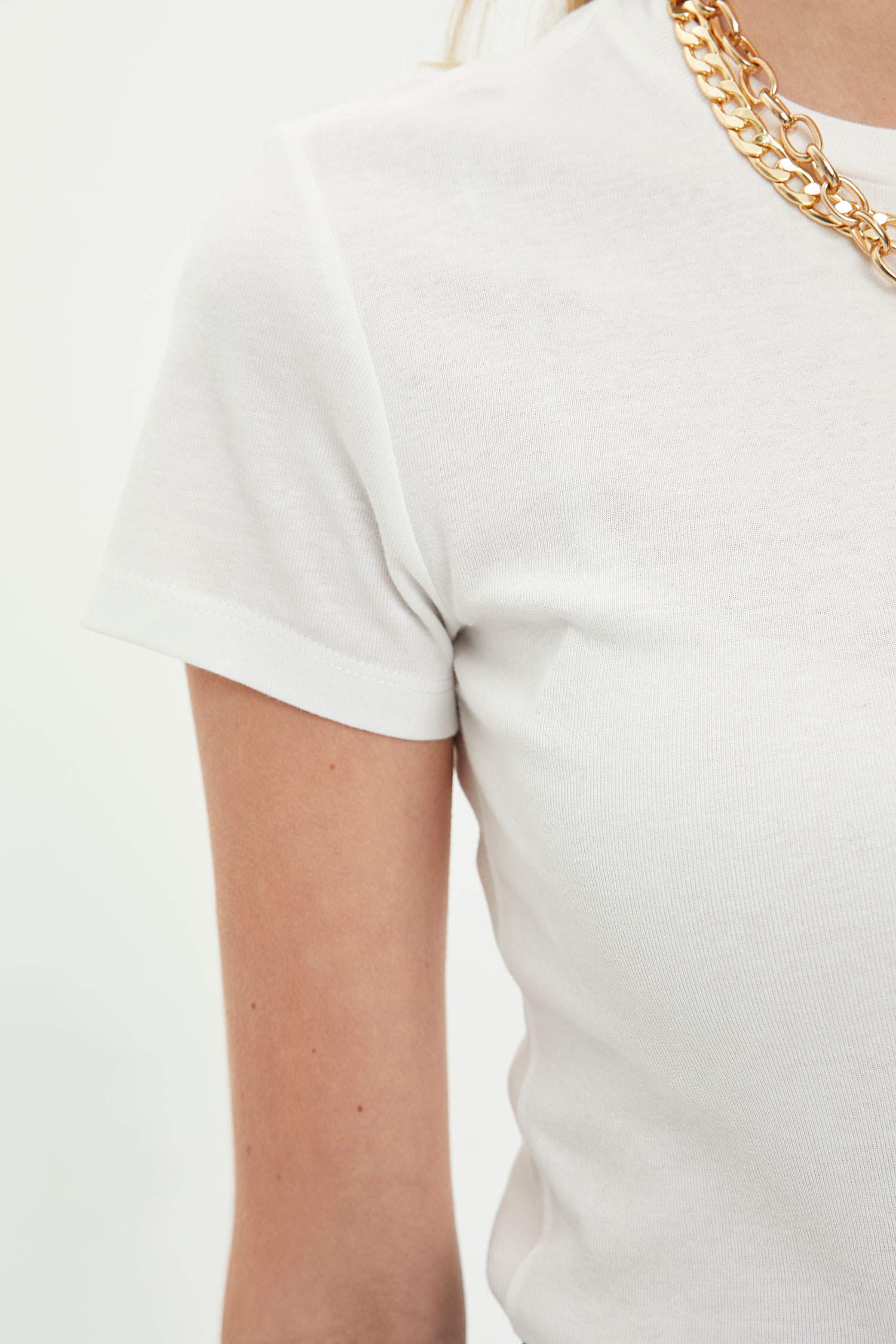 Defacto - Basic Regular Fit Kısa Kollu T-Shirt