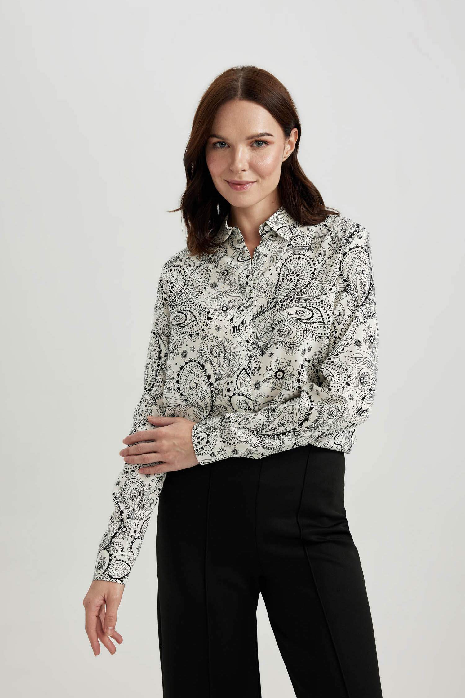 White Woman Loose Fit Patterned Long Sleeve Shirt Tunic 2901171 | DeFacto