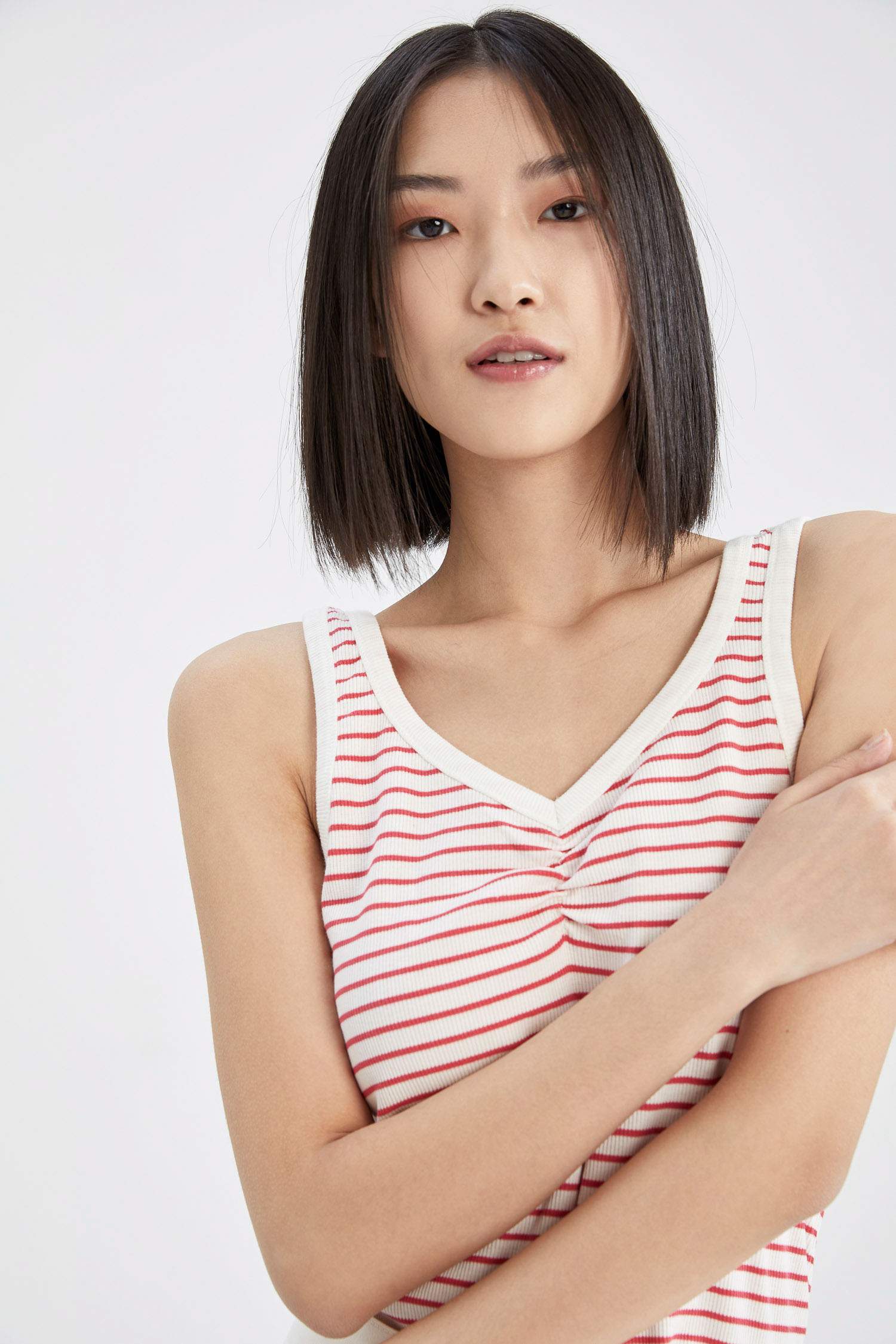 Pink Woman Regular Fit Striped V-Neck Ribbed Camisole Singlet 2523546 ...