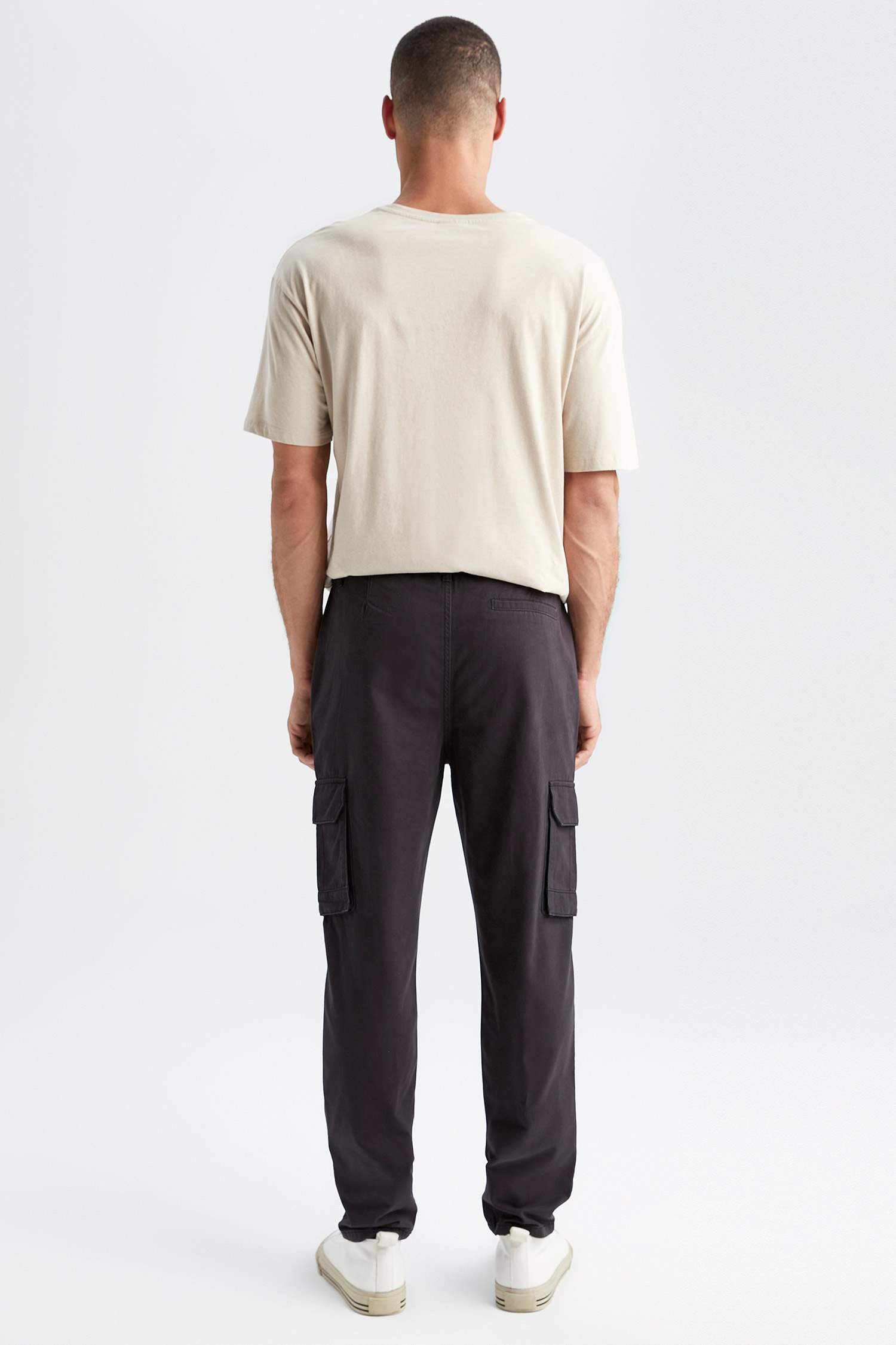 Black MAN Cargo Fit Pants 2351117 | DeFacto