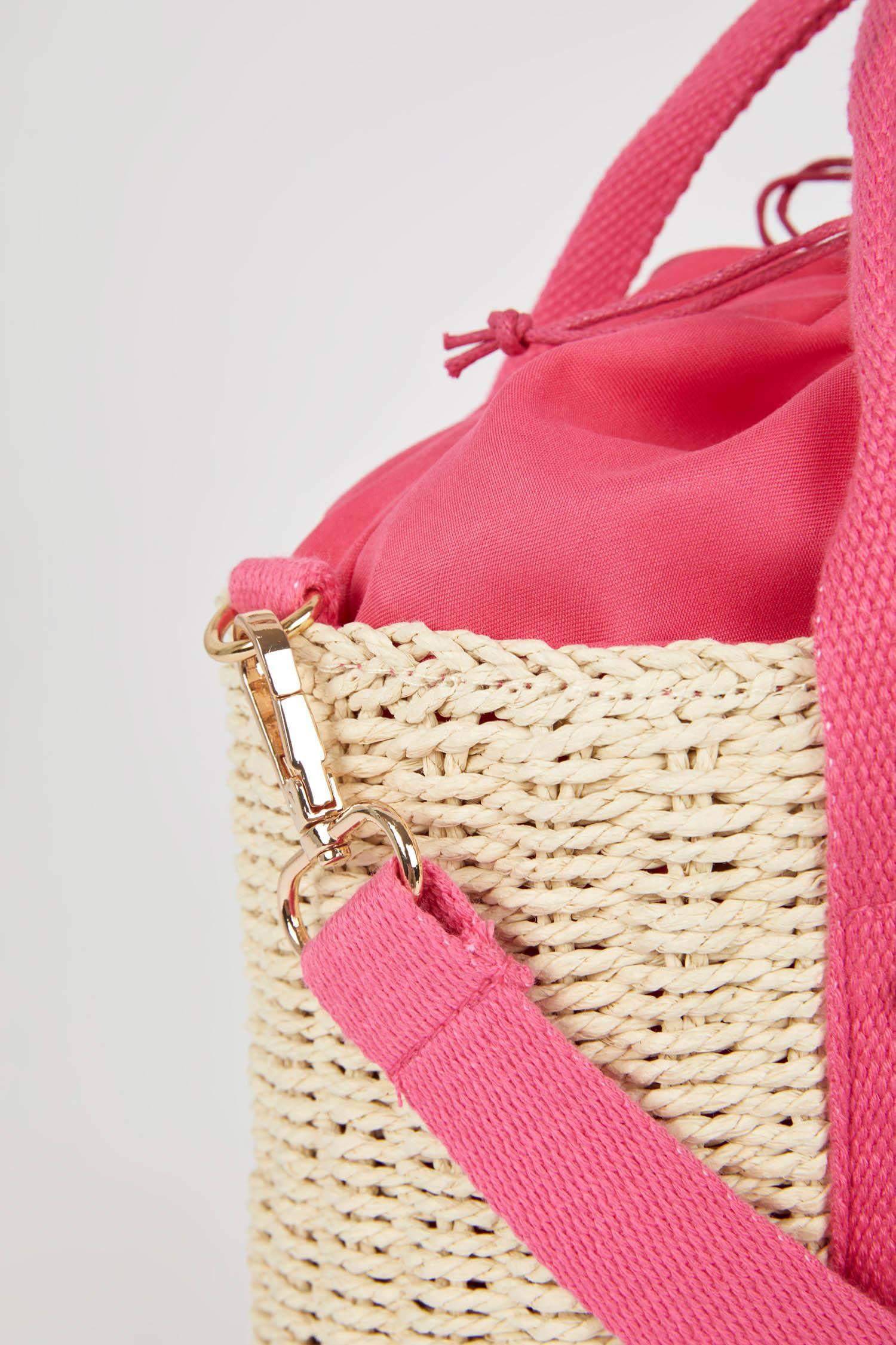 Pink WOMAN Women Large Straw Crossbody Bag 2729108 | DeFacto
