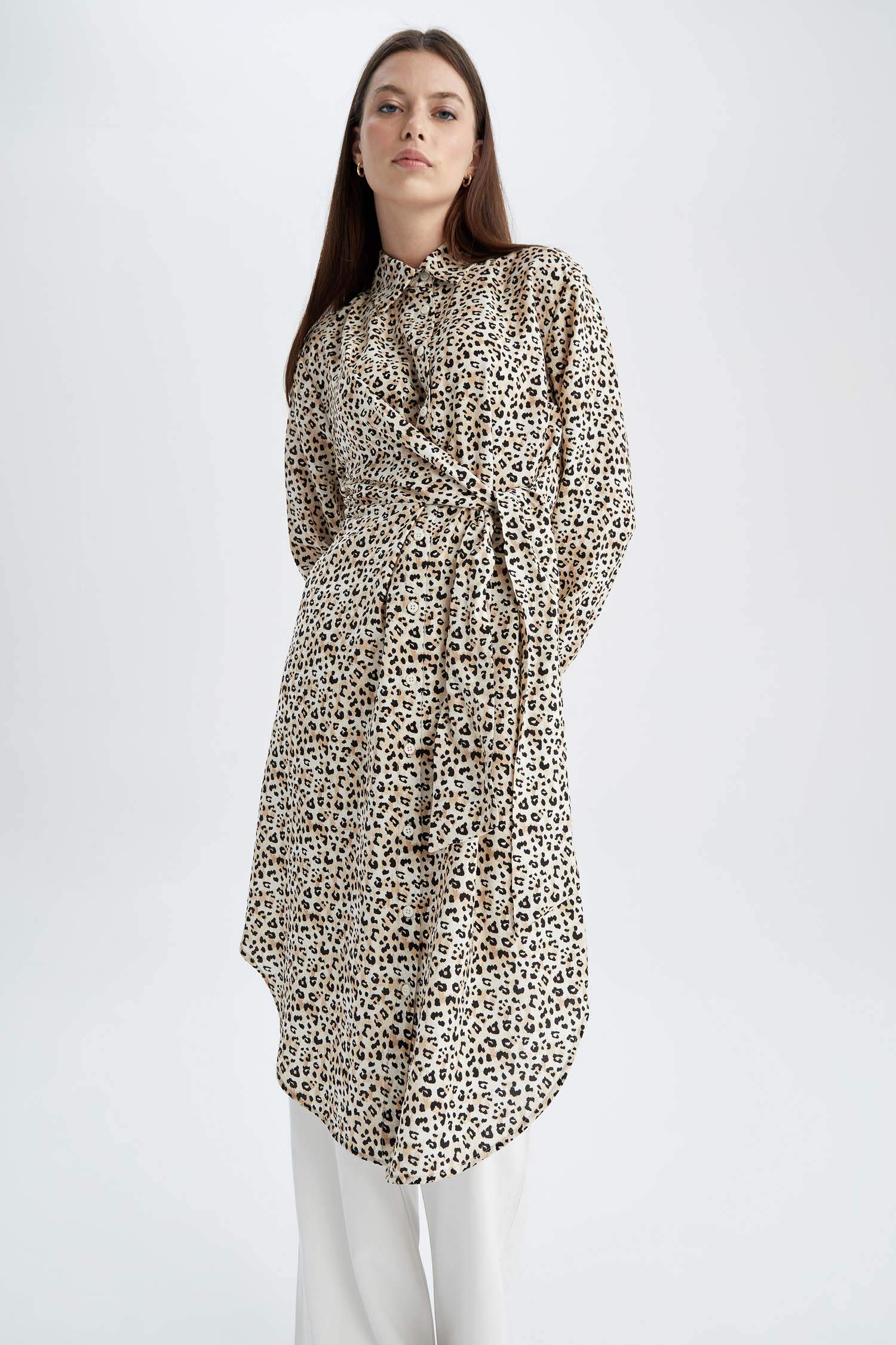 Ecru Woman Regular Fit Animal Long Sleeve Tunic 2631585 | DeFacto