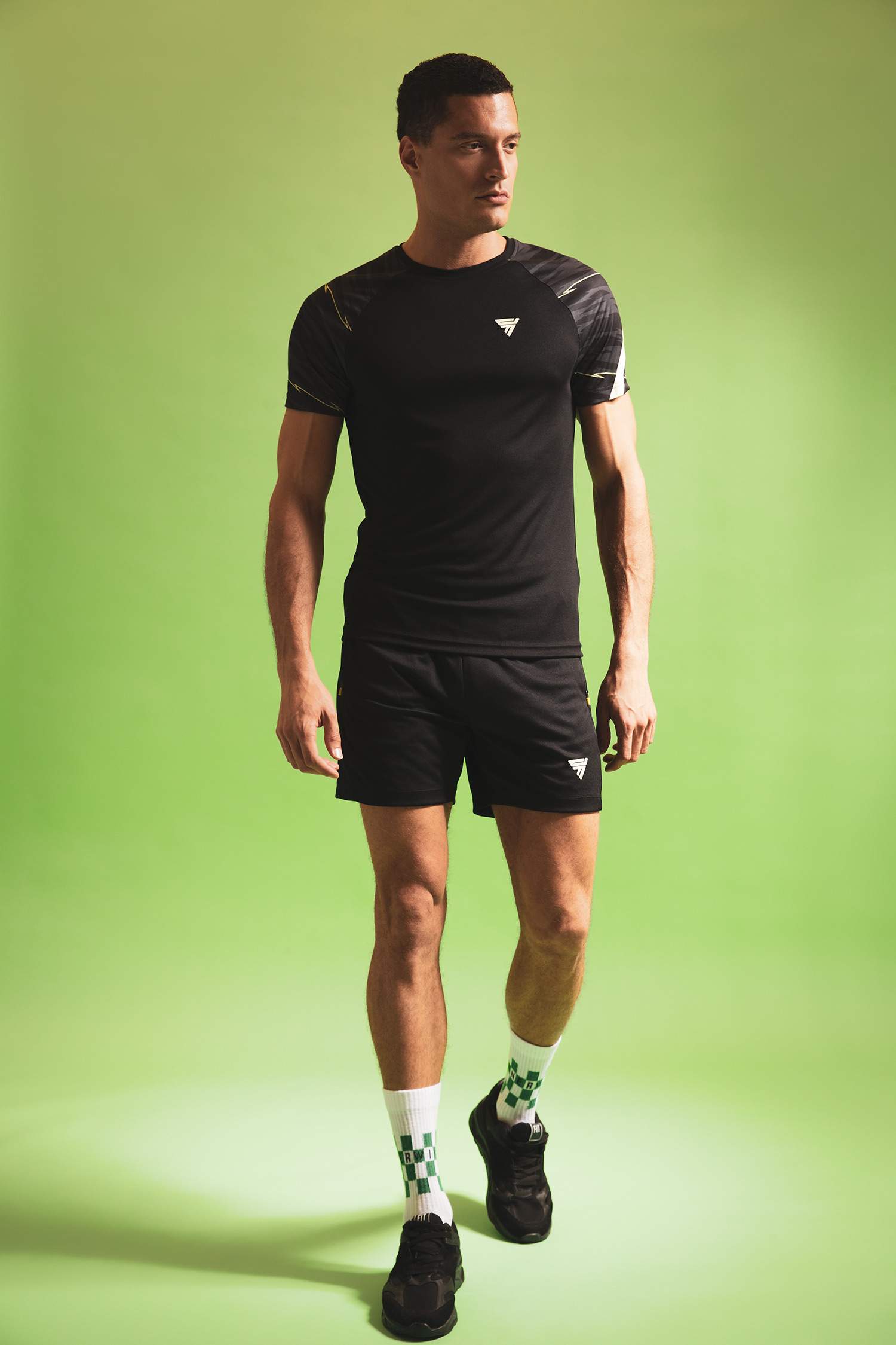 Siyah Erkek DeFactoFit Slim Fit Şort 2631394 | DeFacto