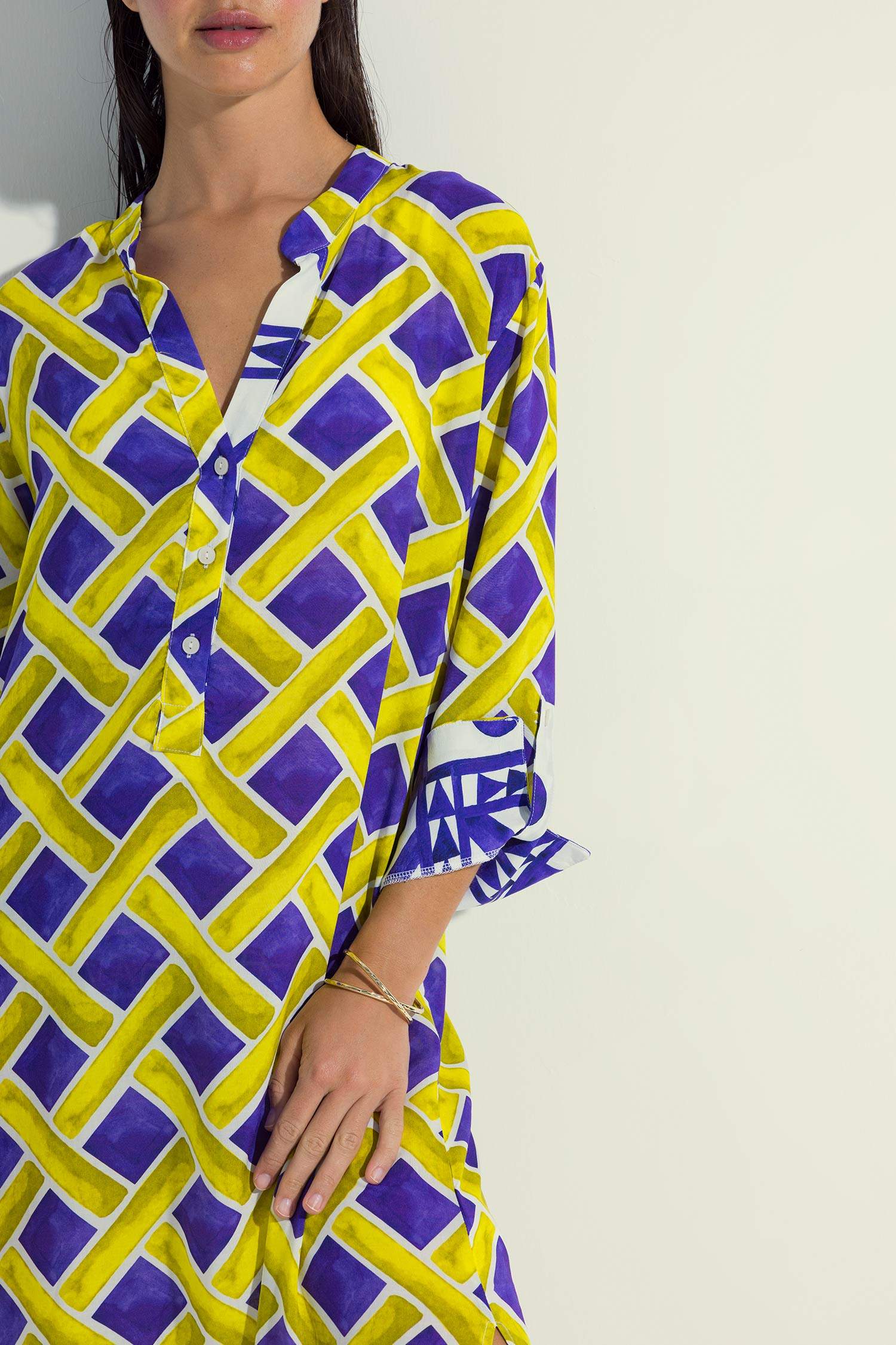 DeFacto Fashion and Mediterranean Men and Women Clothing