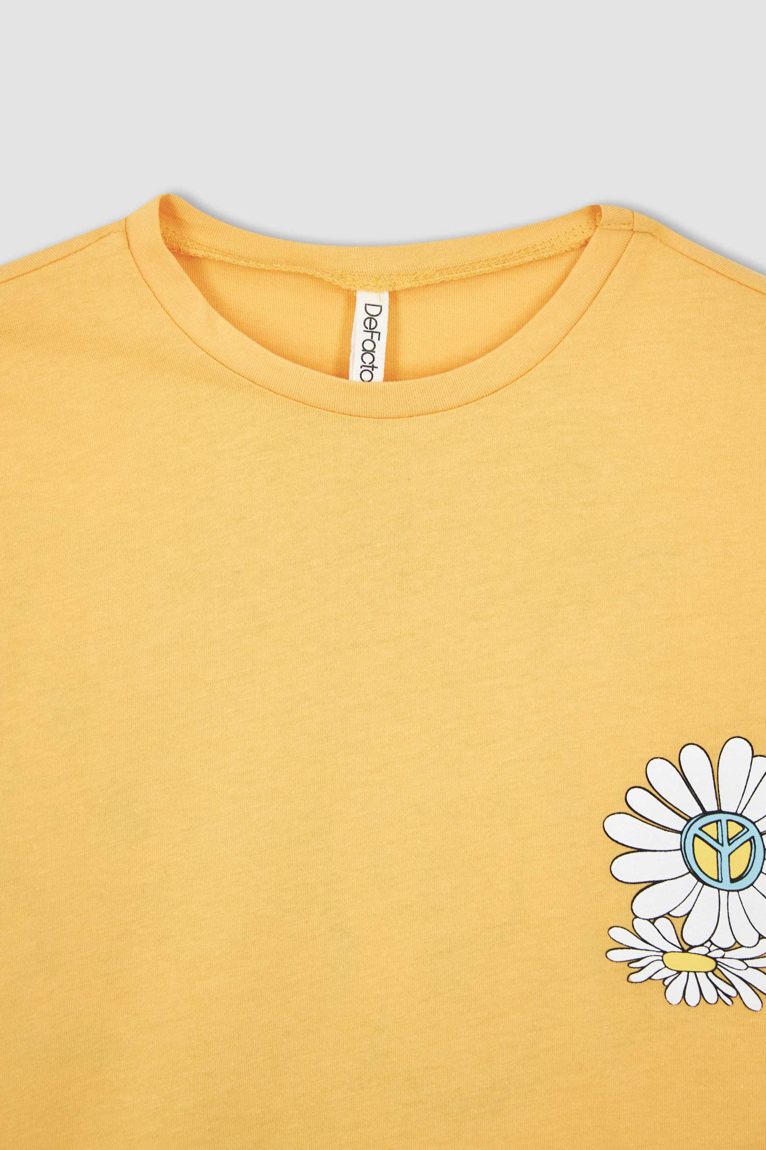 Orange Girls & Teens Girl Regular Fit Short Sleeve Back Print T-Shirt ...