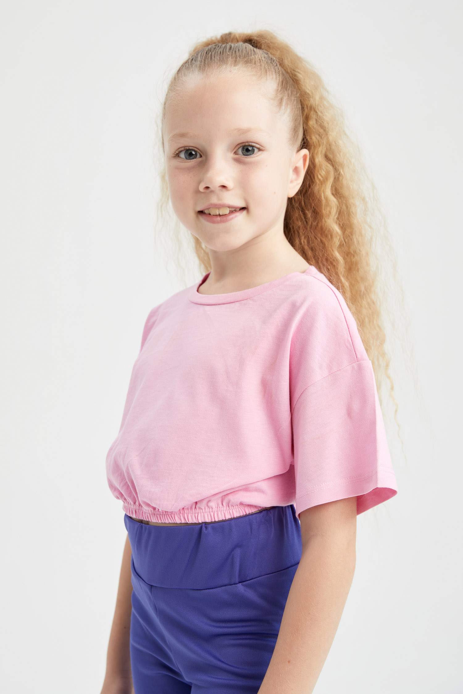 Pink GIRLS & TEENS Regular Fit Short Sleeve T-shirt 2649757 | DeFacto