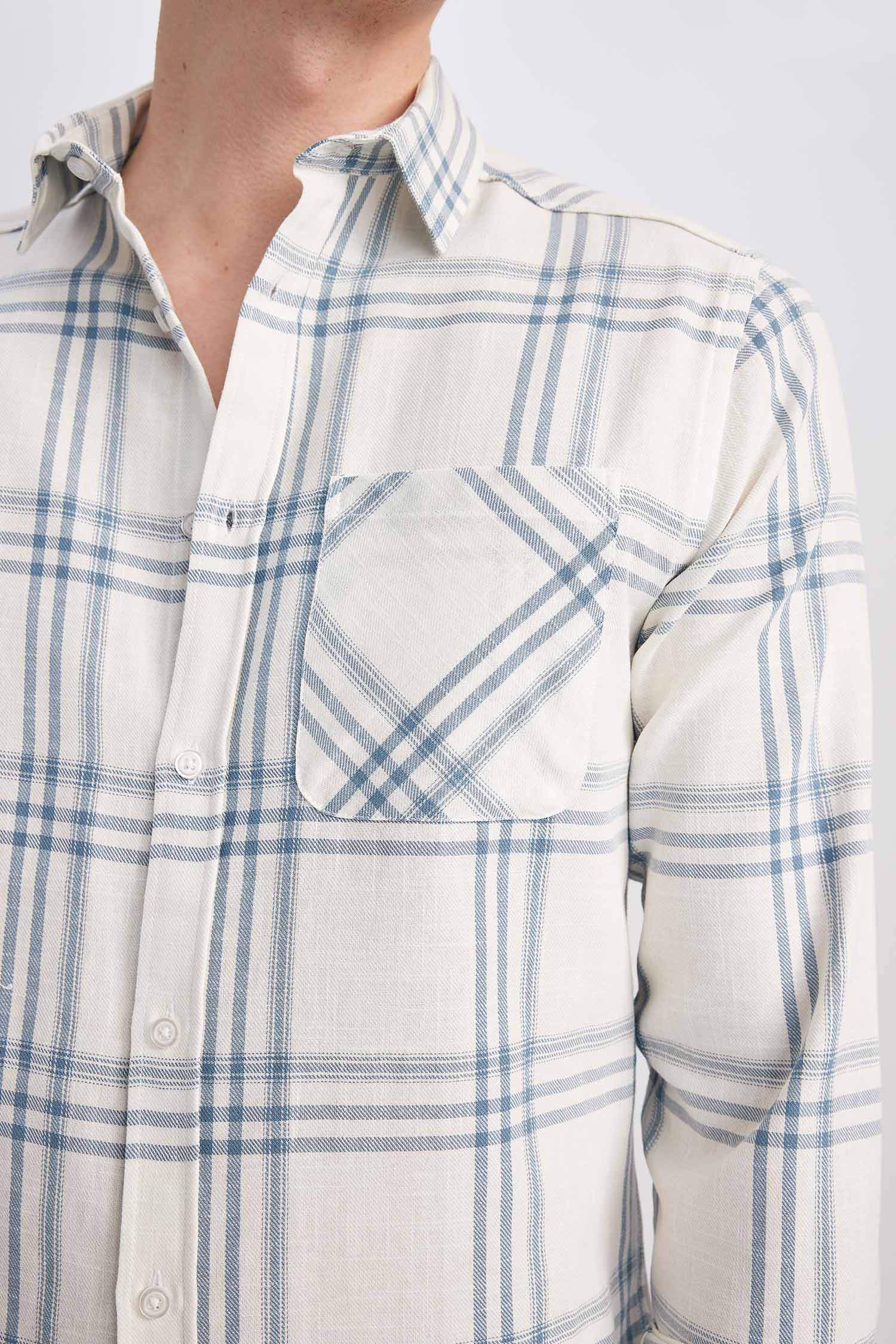 Blue MAN Modern Fit Polo Neck Long Sleeve Checkered Shirt 2766456 | DeFacto