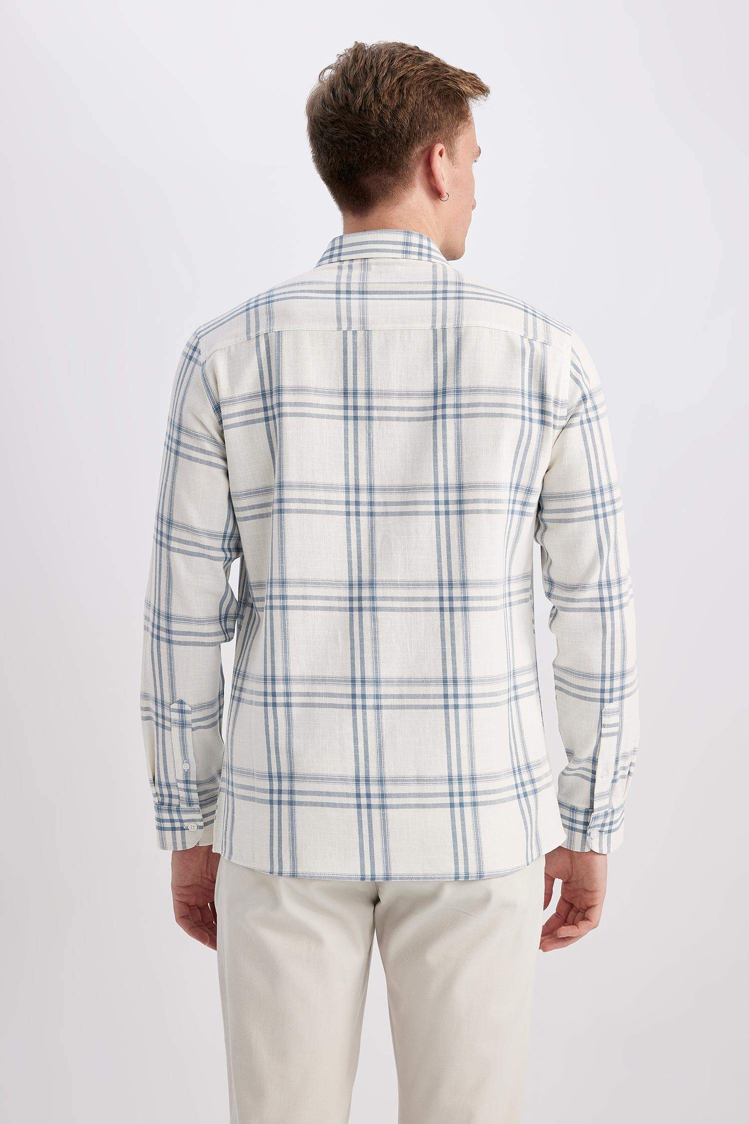 Blue MAN Modern Fit Polo Neck Long Sleeve Checkered Shirt 2766456 | DeFacto
