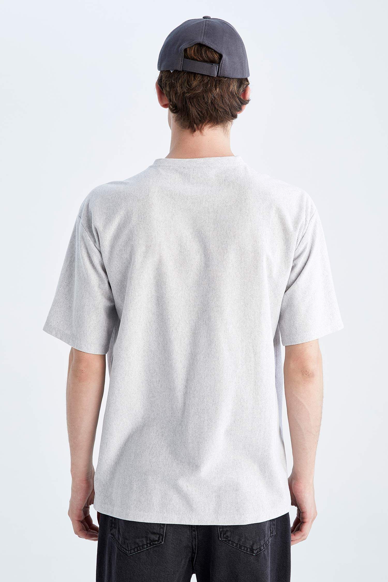 Grey Man Boxy Fit Crew Neck T-Shirt 2679855 | DeFacto