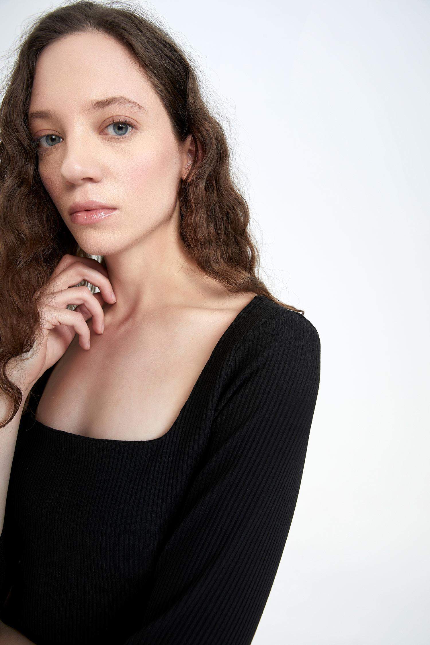 Black WOMAN Bodycon Square Neck Ribbed Camisole Midi Long Sleeve Dress ...