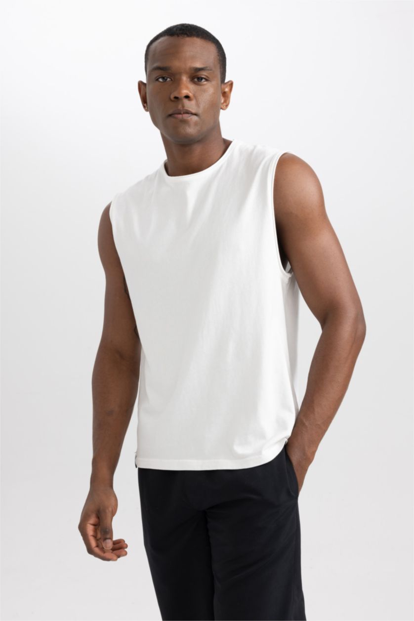 Ecru MAN Boxy Fit Crew Neck Long Sleeve Tank Top 2903263 | DeFacto