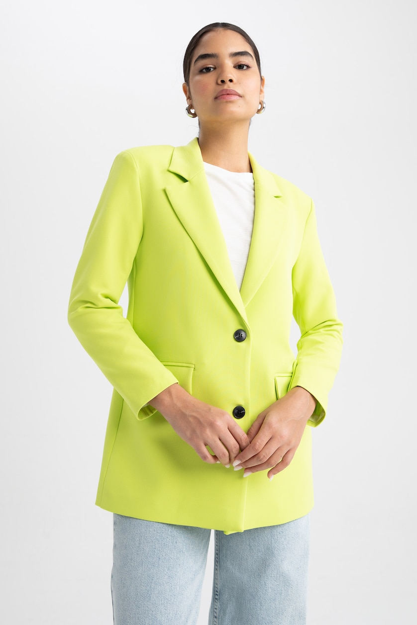 Green WOMAN Regular Fit Blazer 2732812 | DeFacto